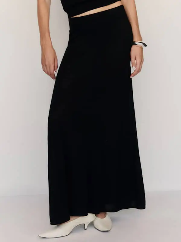 REFORMATION Danielle Regenerative Merino Skirt - Black