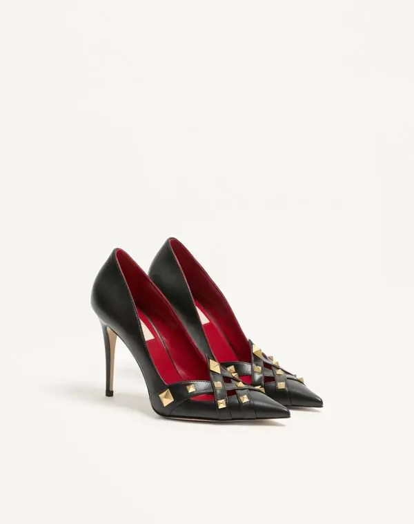 Valentino Garavani Studded Kidskin Leather Pumps - Black
