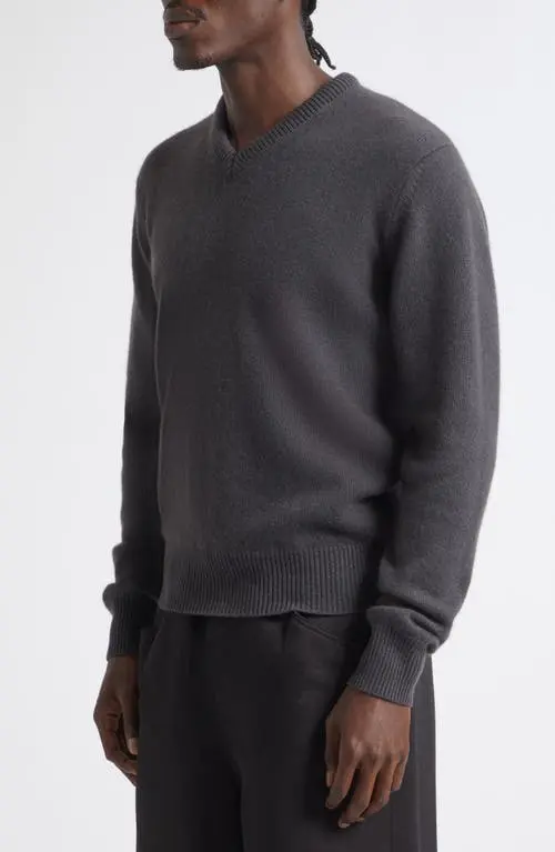 LEMAIRE V-neck Cashmere Sweater