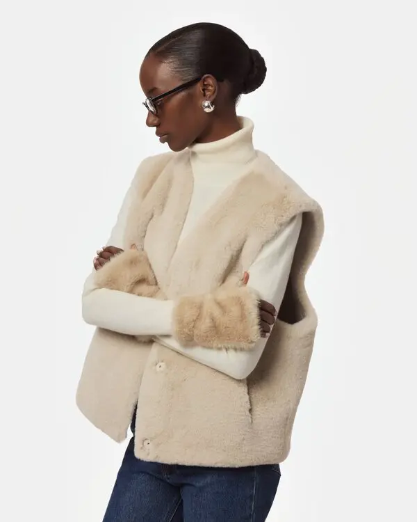 Apparis Lyle Vest