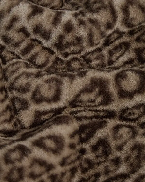 Apparis Brady Leopard Blanket