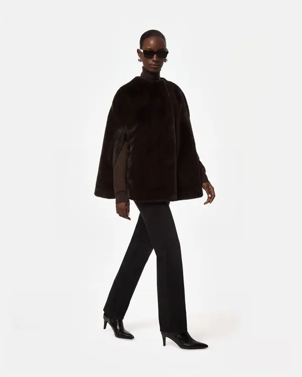 Apparis Sloane Cape