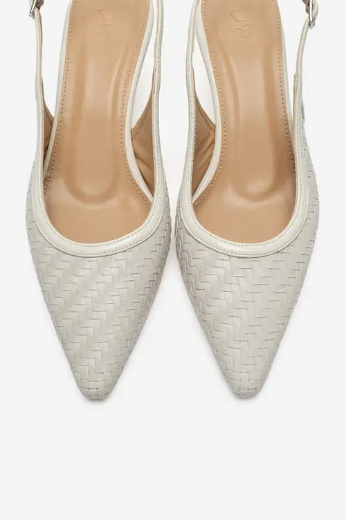 PROLOGUE SHOES Alvessia Kitten Heel Slingback Pump - Ecru