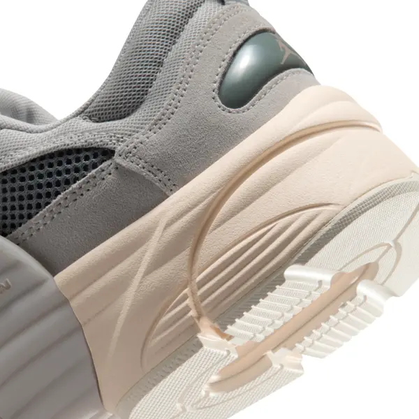 JORDAN Trunner O/s Shoes