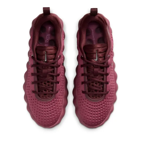 Nike Mind 002 Athletic Shoes
