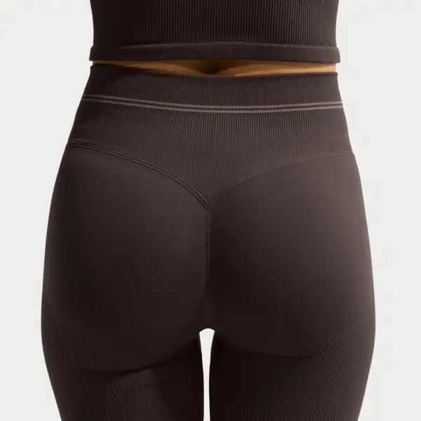 Nike Skims Ribbed Seamless 34" Straight Leggings