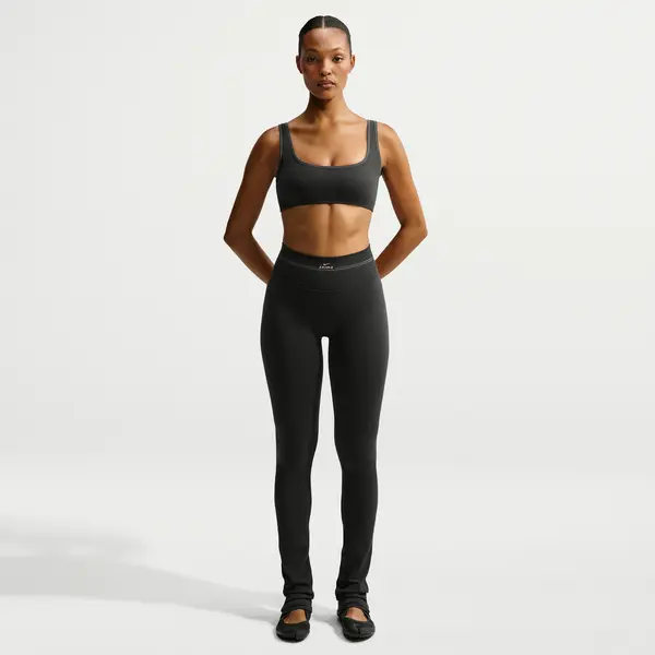 Nike Skims Ribbed Seamless 34" Straight Leggings - Black
