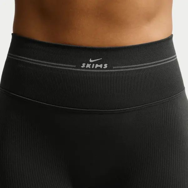 Nike Skims Ribbed Seamless 34" Straight Leggings