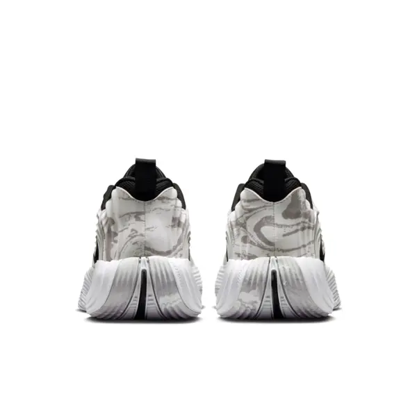 Nike Giannis Immortality Basketball Shoes - White