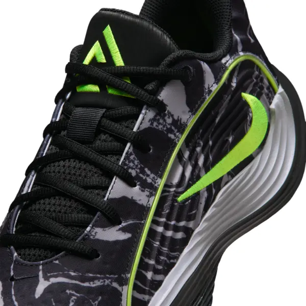 Nike Giannis Immortality Basketball Shoes