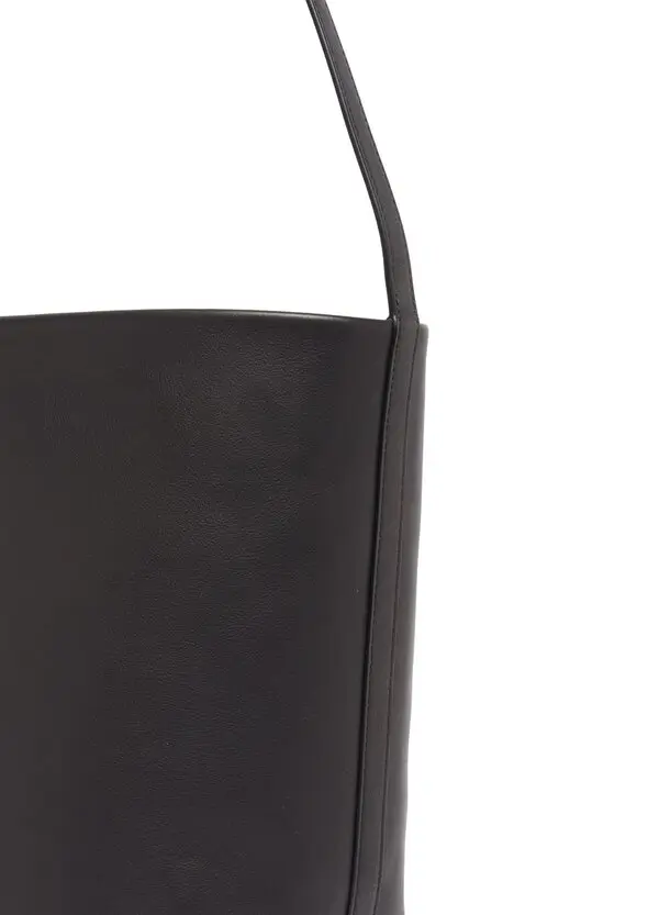 THE ROW Medium N/s Park Slim Shoulder Bag - Black