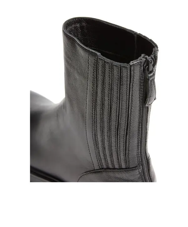 AQUAZZURA Round-toed Boots