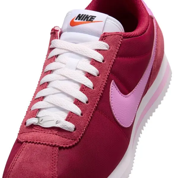 Nike Textile Runners Trainers - Red