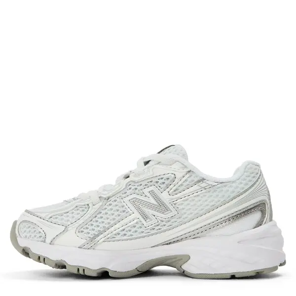 NEW BALANCE Vintage Sneakers