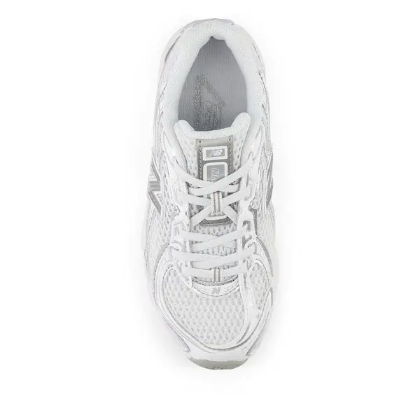 NEW BALANCE Vintage Sneakers
