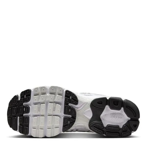 Nike Max Moto 2k Runners