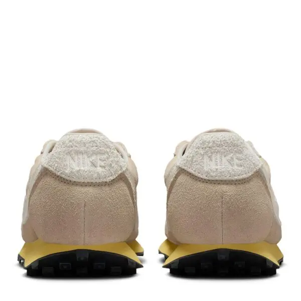 Nike Lowtop Laceup Trainer