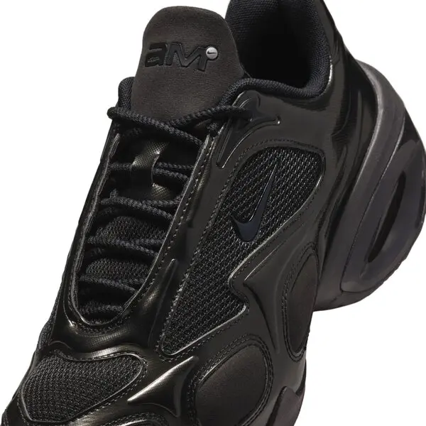 Nike Lowtop Laceup Sneaker