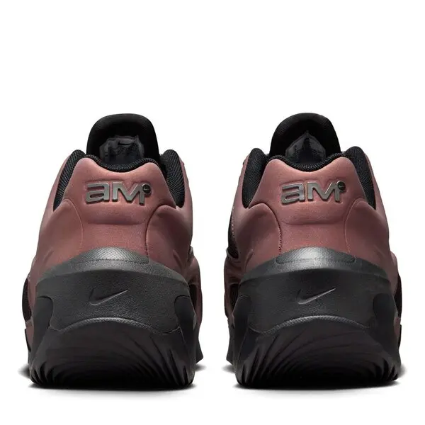 Nike Lowtop Laceup Sneaker