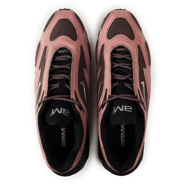 Nike Lowtop Laceup Sneaker