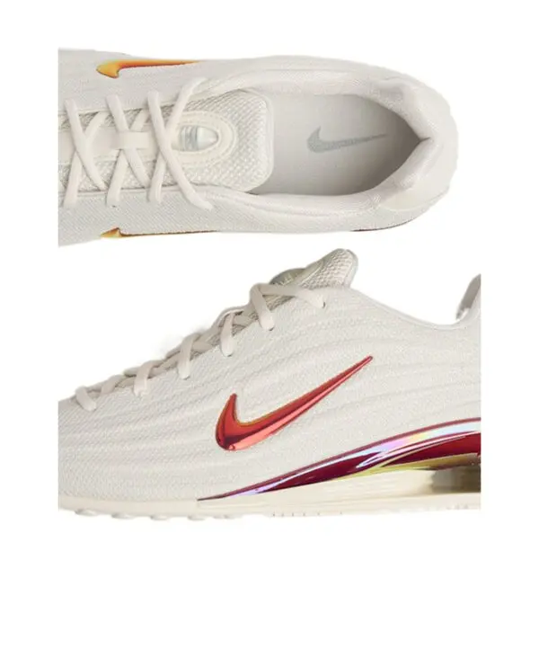 Nike Lace-up Sneakers With Logo Detail - White