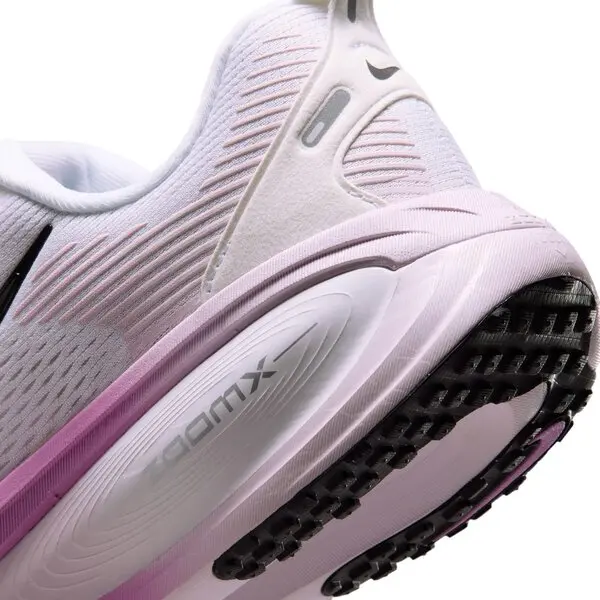 Nike Road Running Lace-up Athletic Sneakers