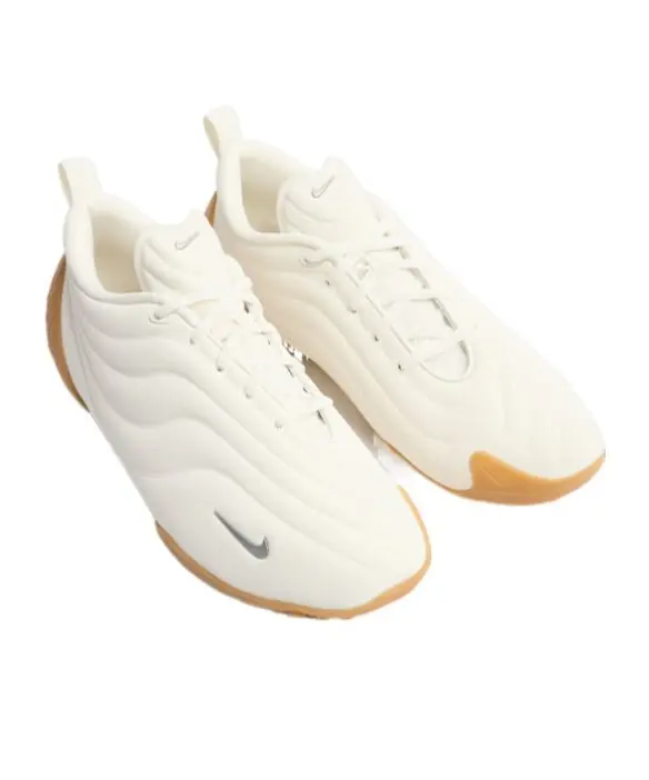 Nike Front Lace Up Sneakers