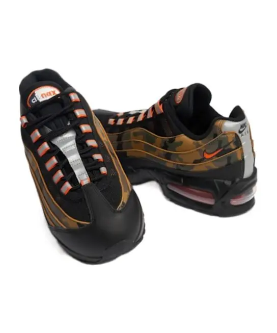 Nike Lace Up Sneakers With Visible Air Chamber