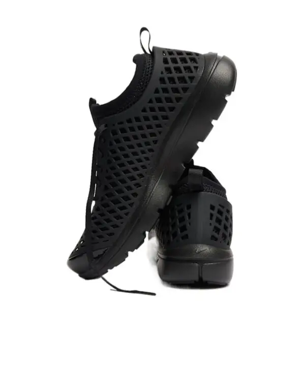 Nike Front Lace Up Sneakers