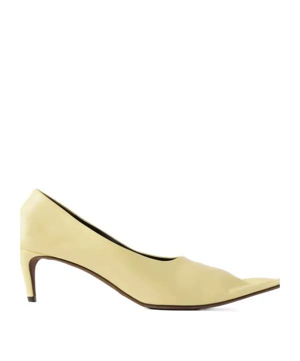 Khaite Soft Pale Yellow Leather Shoes - Nude