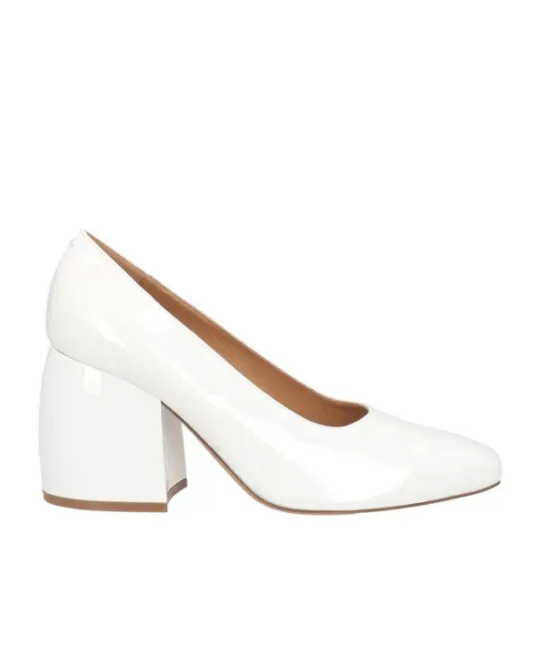 MAISON MARGIELA Minimalist Patent Leather High Heels - White
