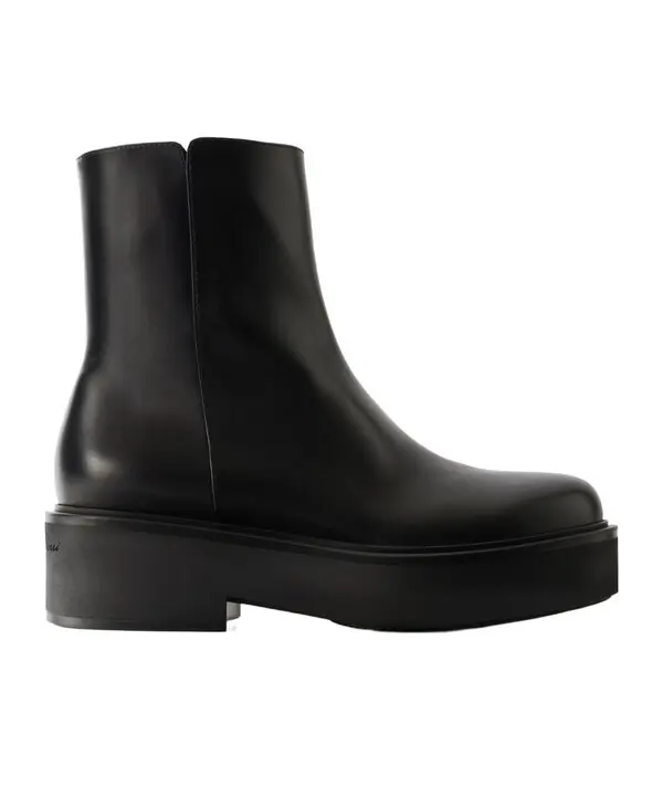 GIANVITO ROSSI Leather Zip Up Ankle Boots