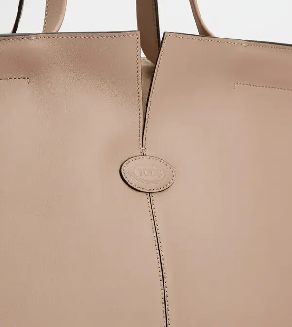 TOD'S V-cut Tote Bag