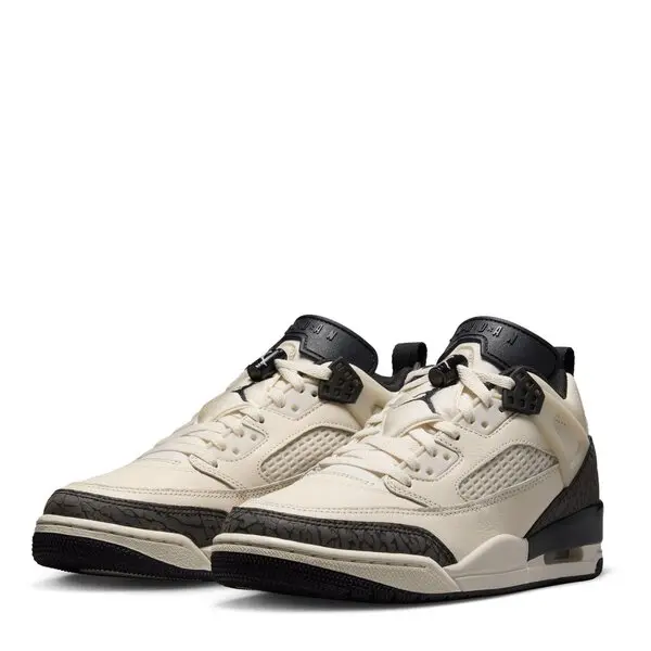 Nike Midtop Laceup Sneaker