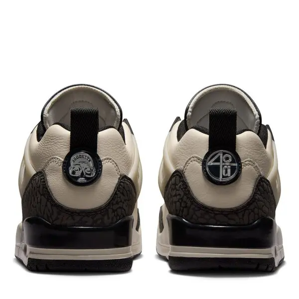 Nike Midtop Laceup Sneaker