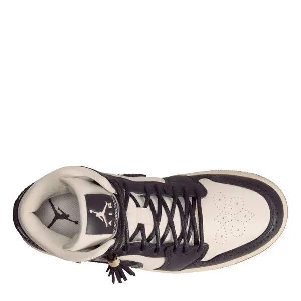 Nike Hightop Laceup Sneaker