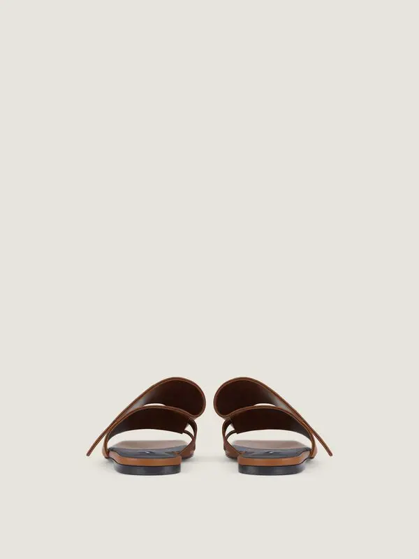 Givenchy Sliced Square Flat Sandals In Leather