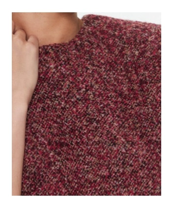 REMAIN BIRGER Crew-neck Top