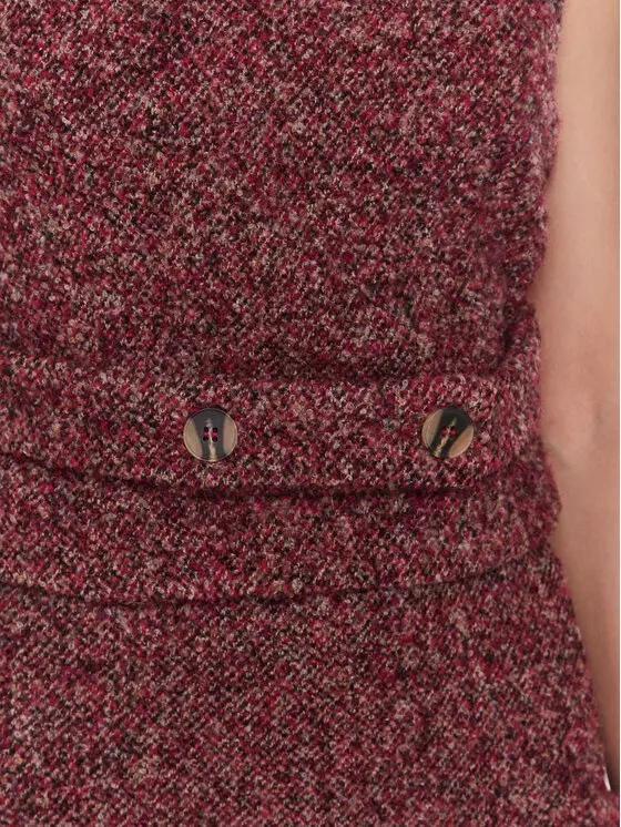 REMAIN BIRGER Crew-neck Top
