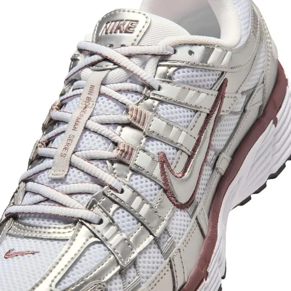 Nike Retro Chunky Running Sneakers