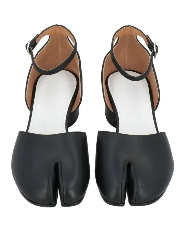 MAISON MARGIELA Solid Color Courts