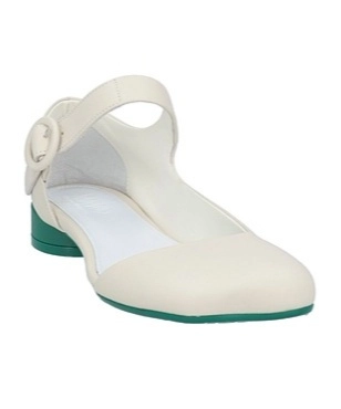 MAISON MARGIELA Solid-colored Leather Shoes