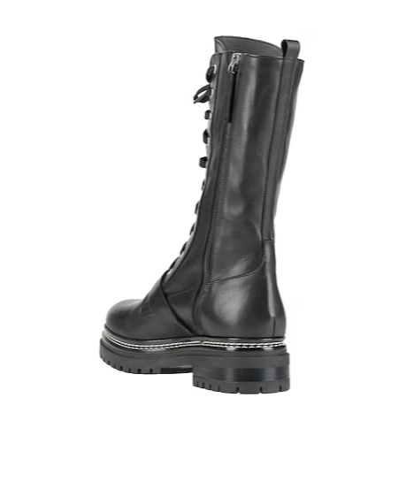 Max Mara Round Toe Leather Lace-up Boots