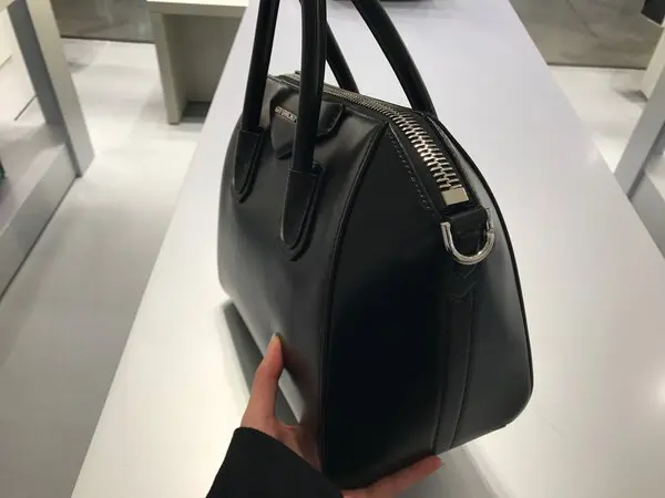 Givenchy Antigona Small Tote Bag