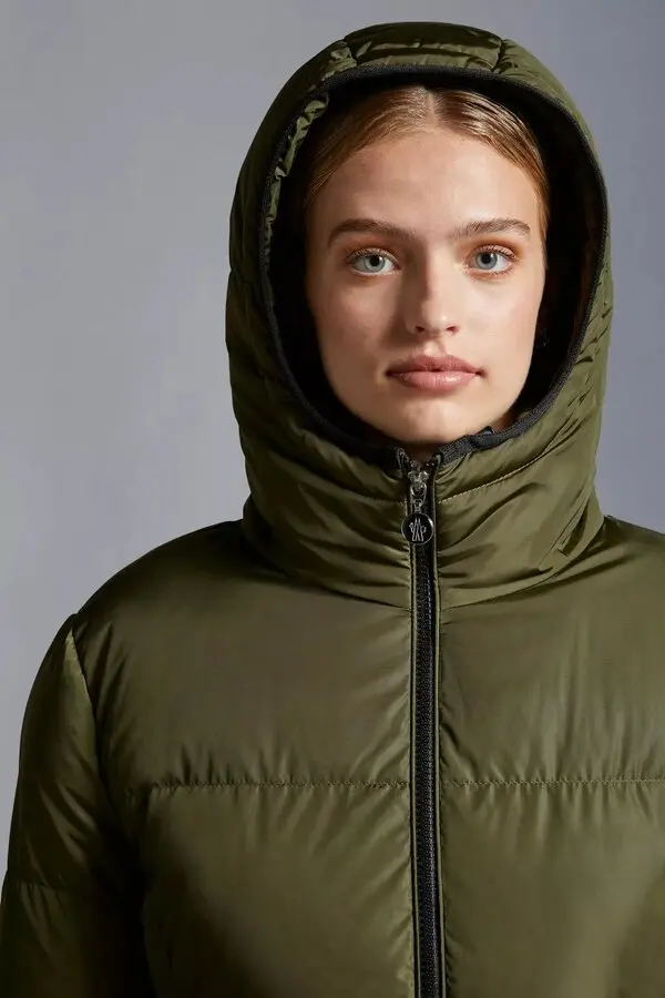 Moncler Sirli Zip-up Short Down Jacket