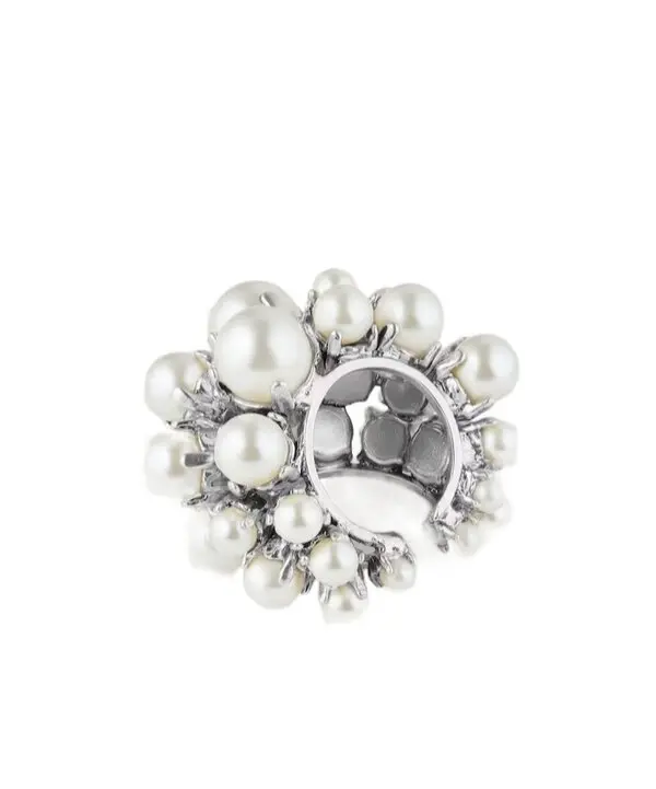 Givenchy Crystal Pearl Earcuff In Metal And Pearls - White/silver