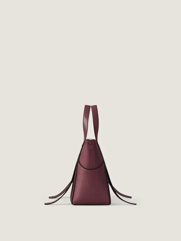 Givenchy Medium The Snatch Bag In Grained Leather