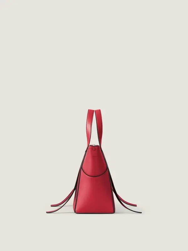 Givenchy Medium The Snatch Bag In Grained Leather