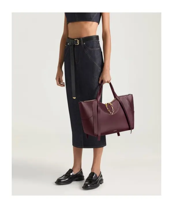 Givenchy Large The Snatch Bag In Grained Leather