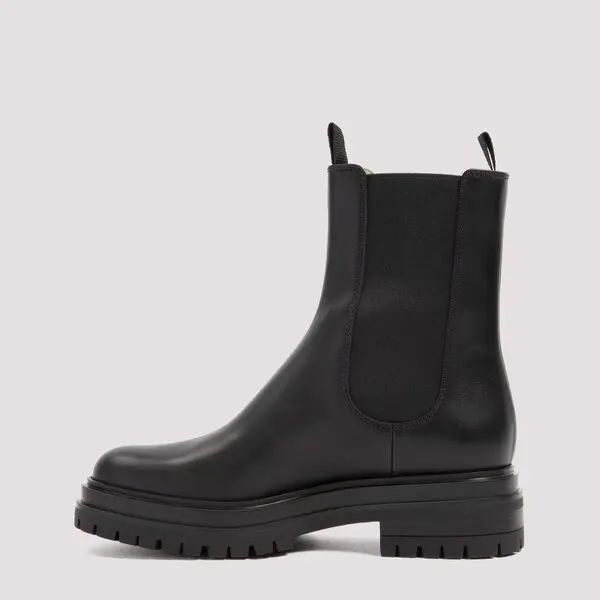 GIANVITO ROSSI Chester Round Toe Ankle Boots